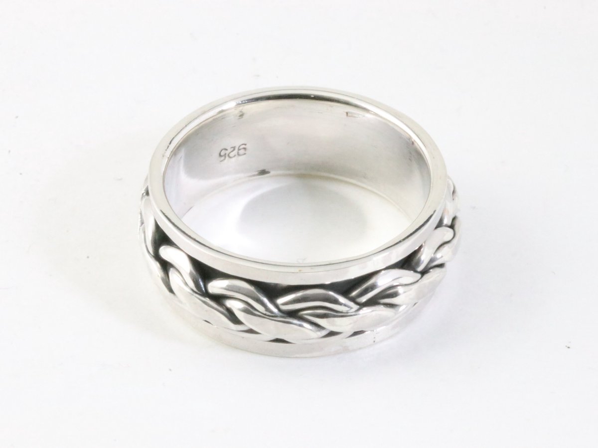 Zware zilveren ring met kabelpatroon - maat 18 | bol.com