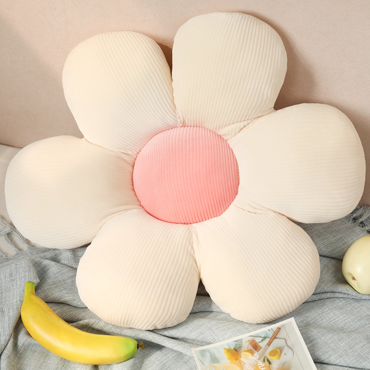 Bloem kussen Wit - Bloemvormig Kussen - Aesthetic kussen met bloem vorm ...