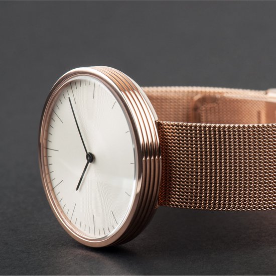 Auteur Watches - Circles Club - Swiss Made Designhorloge Milanese Rose ...