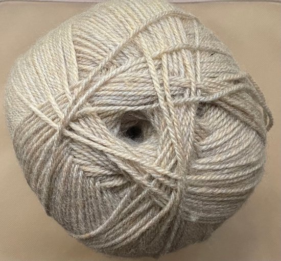 WOL-GAREN-ARAN WITH WOOL 5502 - 400 GRAM- PER STUK -BREIEN & HAKEN. | bol