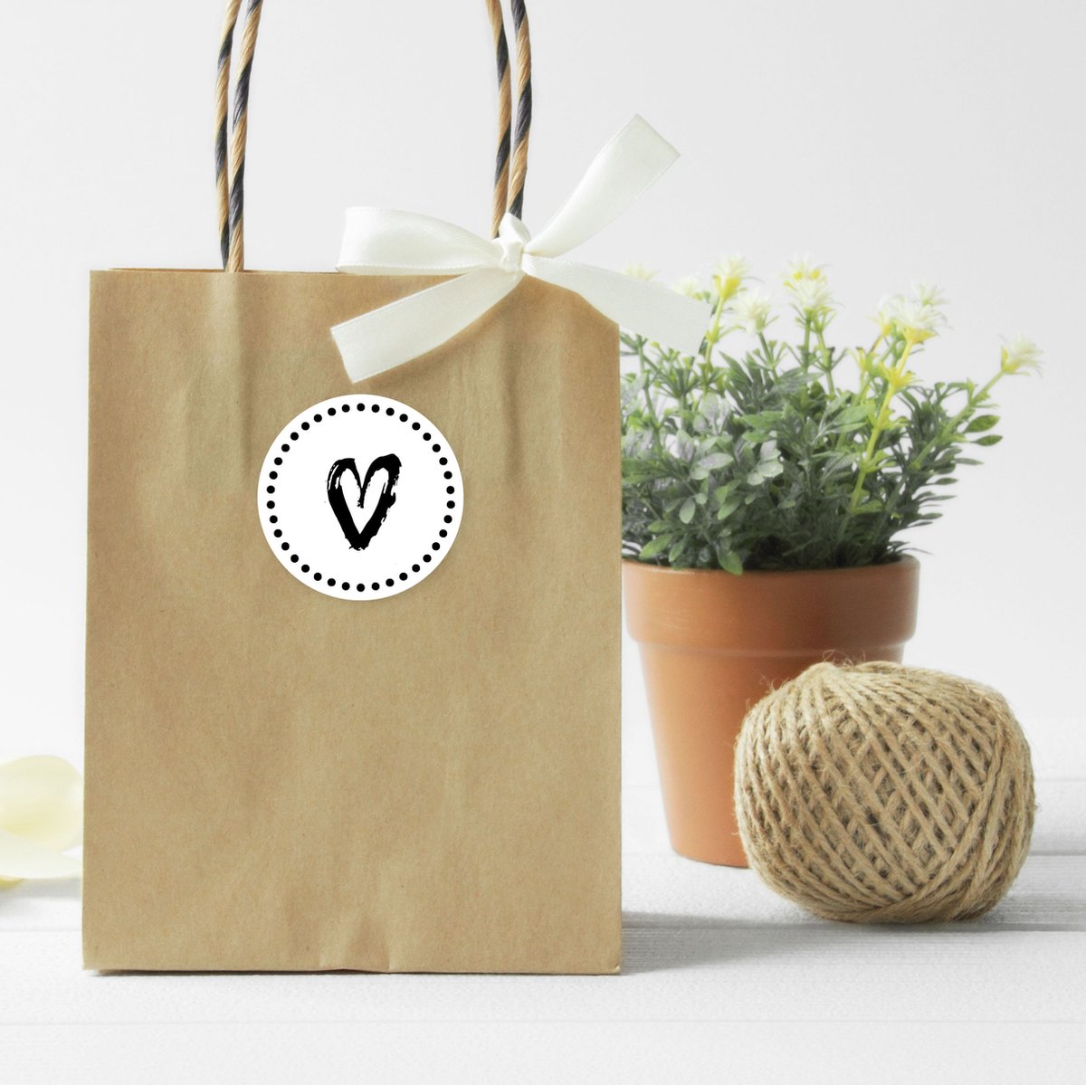 Hartje Sluitzegels - 15 Mooie Hart Stickers - Cadeaustickers Zwart Hart ...