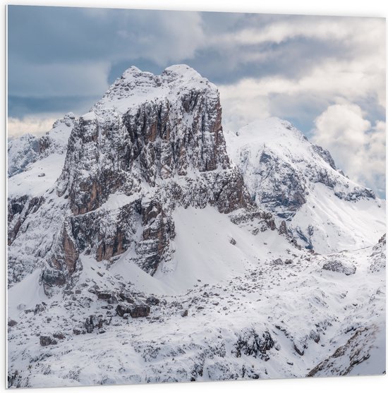 WallClassics - PVC Schuimplaat - Sneeuwlandschap met Wolken - 100x100 ...