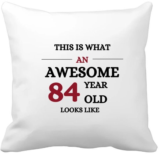 Akyol - this is what an awesome 84 year old looks like Kussen hoes ...