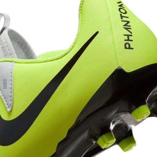 Nike Phantom GX II Academy FG/MG Voetbalschoenen Junior | bol
