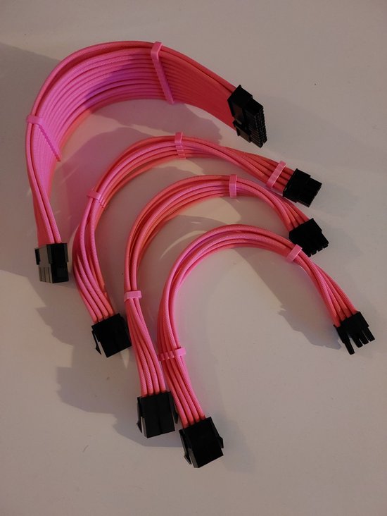 FormulaMod Extension Cable Set sleeved Pink | bol.com