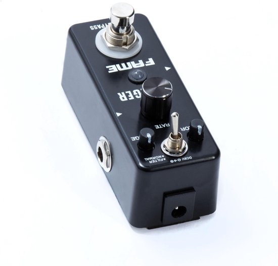 Fame LEF-312 Flanger - Modulation effect-unit voor gitaren | bol