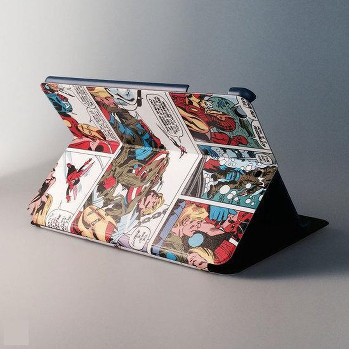 Marvel iPad Air Folio Case Avengers | bol.com