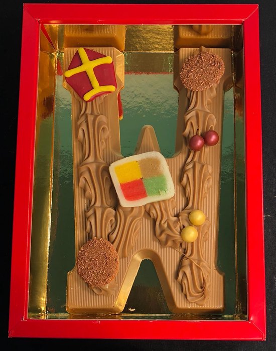 Ambachtelijk gemaakte chocoladeletter W melk gedecoreerd - 240 gram | bol