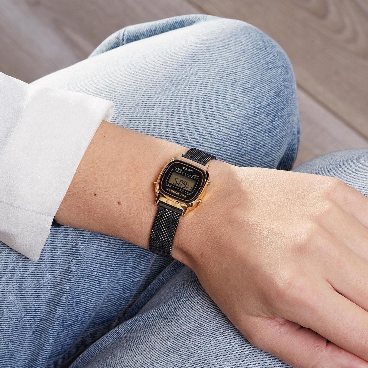 Casio Vintage LA670WEMB-1EF Dames Horloge - 24 mm | bol.com