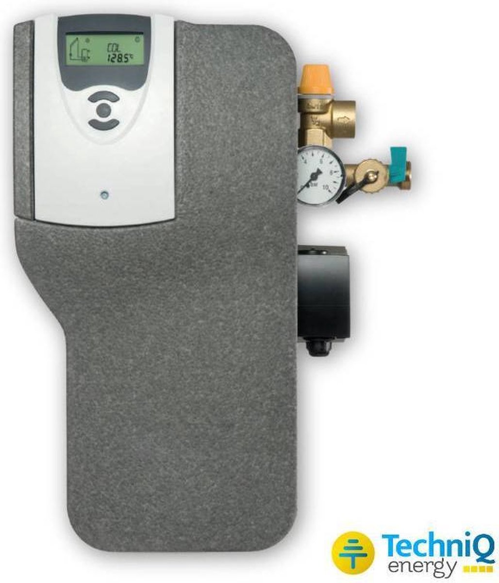 TechniQ Energy - FlowSol S HE pompstation met DeltaSol CS Plus ...