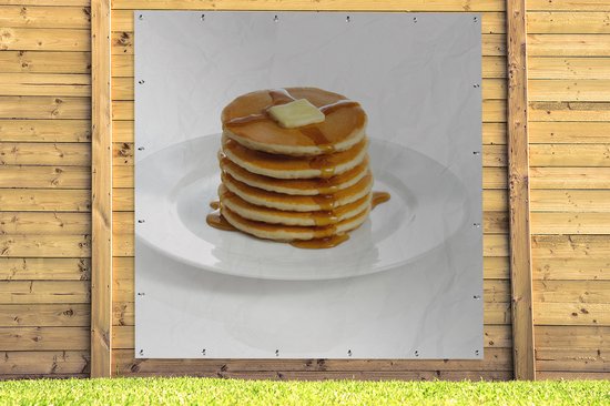 Tuin poster Stapel pannenkoeken met boter en stroop - 200x200 cm ...