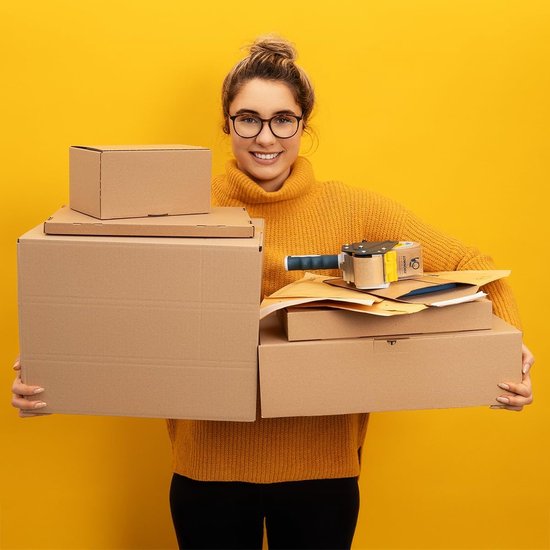 Stevige bruine verzenddozen 250x175x100 mm - 1-golf karton voor DHL en ...