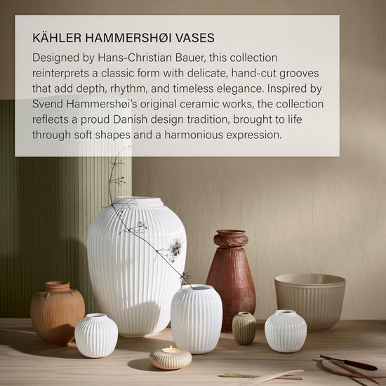 Klassieke Witte Keramiek Vaas met Verticale Groeven - Scandinavisch ...