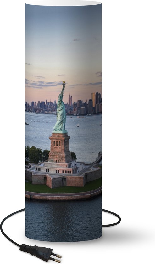 Lampe New York - Statue de la Liberté avec lampe New York skyline ...