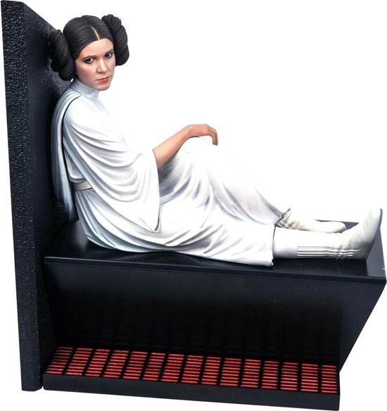 Star Wars Milestones : Un New espoir - Statue de la Princess Leia à l ...
