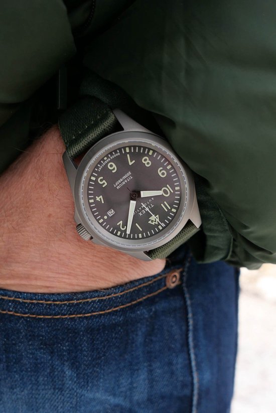 Timex Expedition North Automatic TW2V95300 Horloge - Textiel - Groen ...