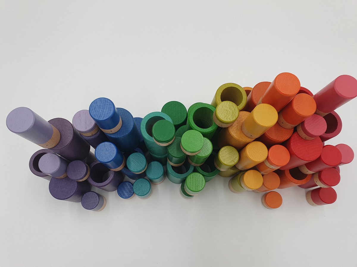 Houten poppetjes en buisjes - 72 stuks - Regenboogkleuren - Open einde ...