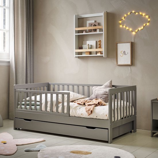 Peuterbed 140x70 cm - Grijs Kinderbed - Creëer een Veilige & Stijlvolle ...
