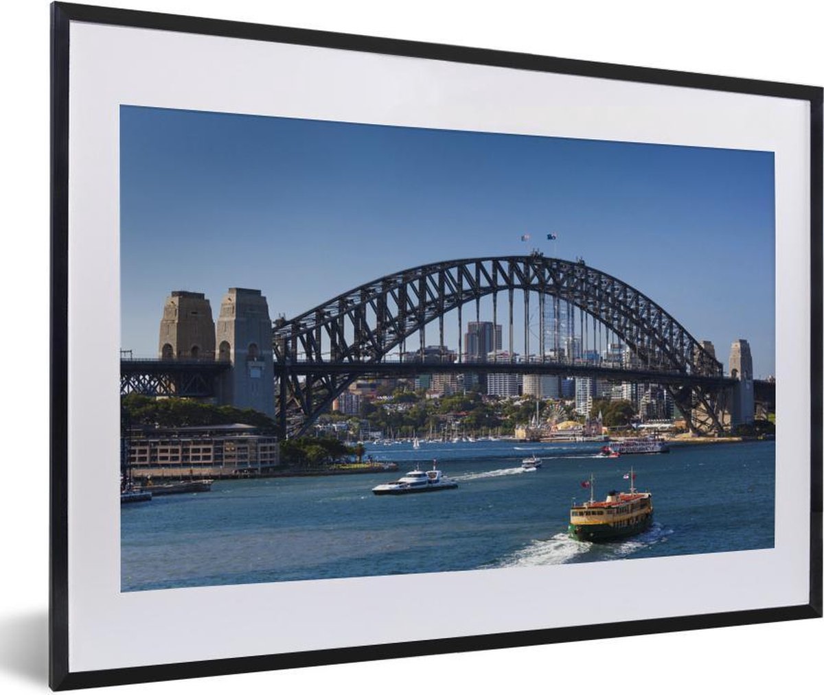 Fotolijst incl. Poster - Boten onder de Sydney Harbour Bridge in ...