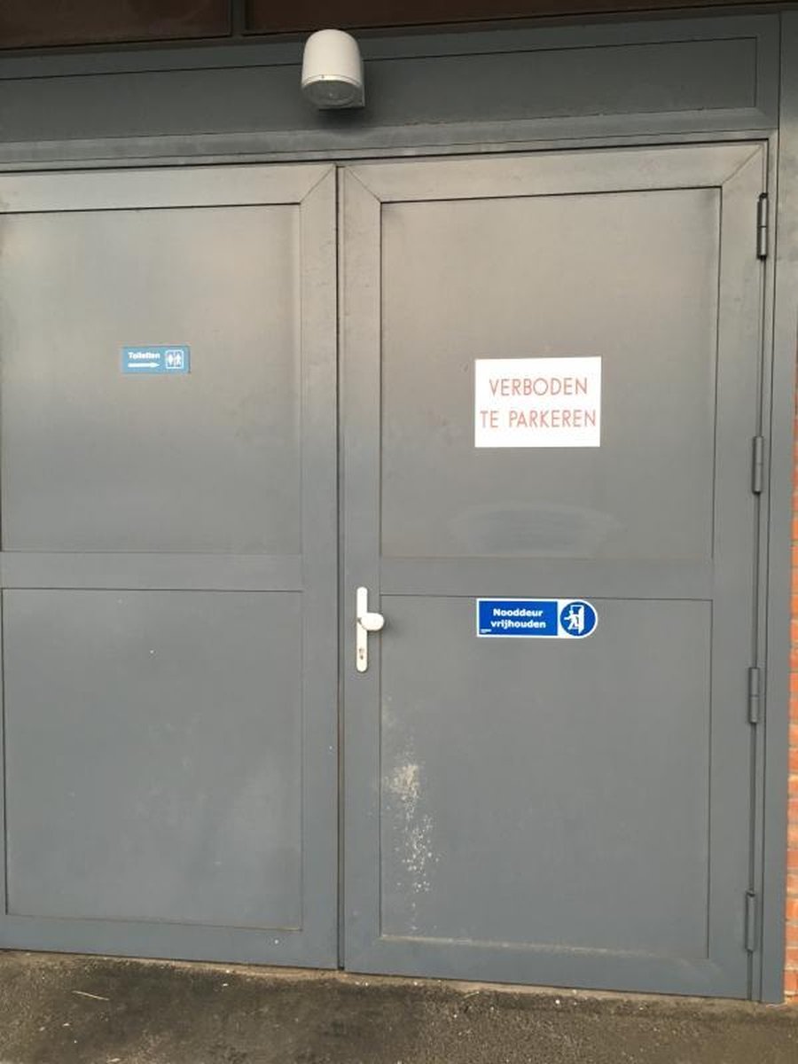 Sticker nooduitgang - nooddeur vrijhouden NEN 3011 conform NEN-EN-ISO ...