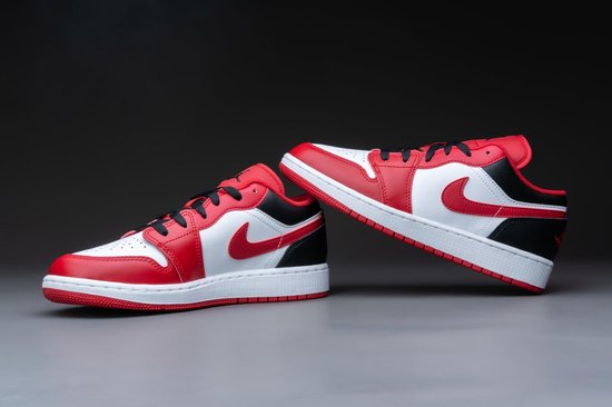 Air Jordan 1 Low Bulls (GS) - 553560-163 - Maat 40 - Kleur als op foto ...
