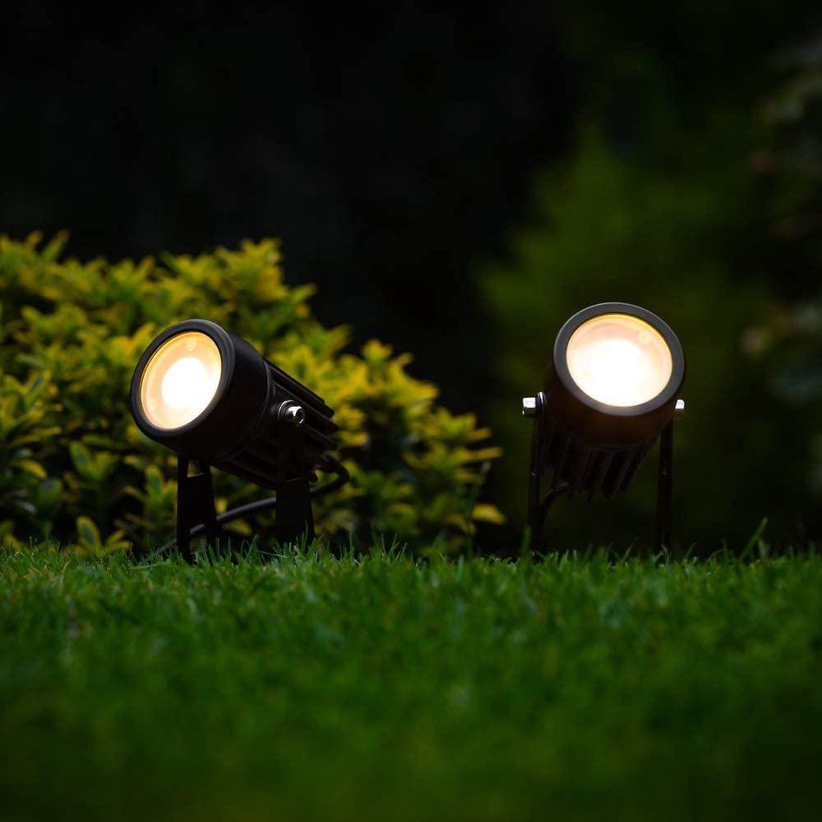 Tuinspots solar LED zwart – set 2 stuks - Spots op zonne-energie | bol.com