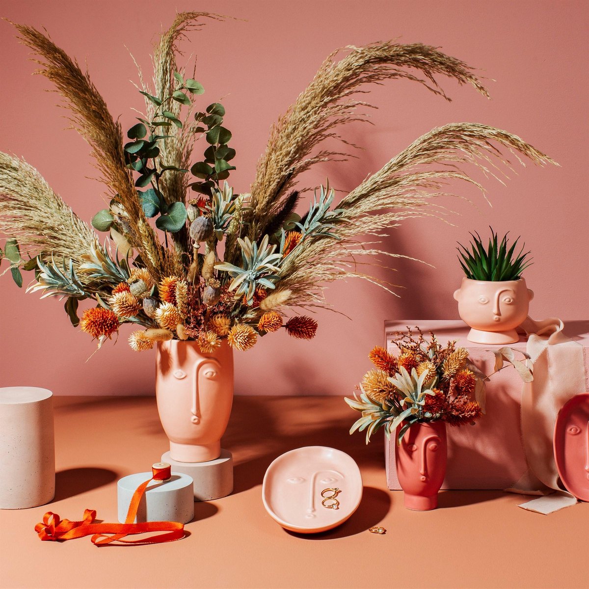 Klein vaasje gezicht - Sass & Belle | bol.com