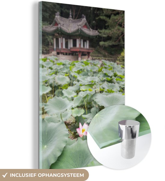 MuchoWow® Glasschilderij 60x90 cm - Schilderij acrylglas - Waterlelies in de vijver in... | bol