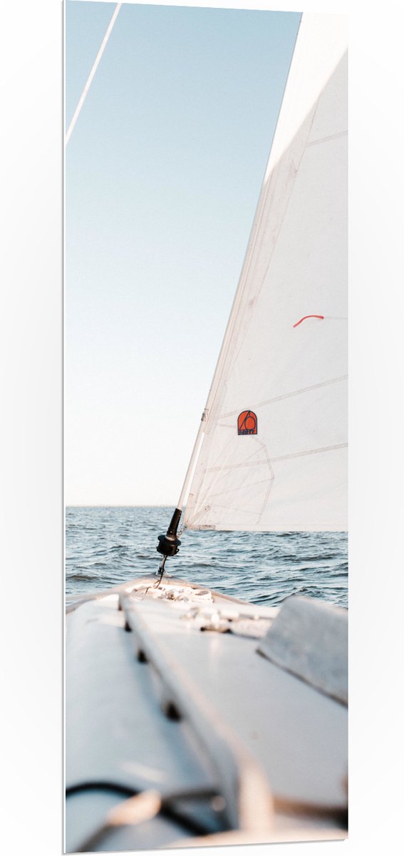 PVC Schuimplaat - Witte Zeilboot over de Golven van de Zee op Zonnige ...