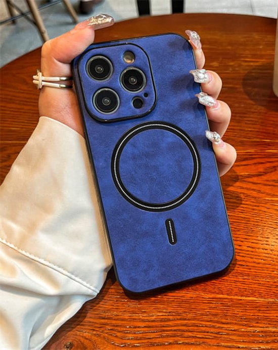 Apple Iphone 13 Pro Hoesje Draadloos Opladen MagSafe Blauw | bol.com