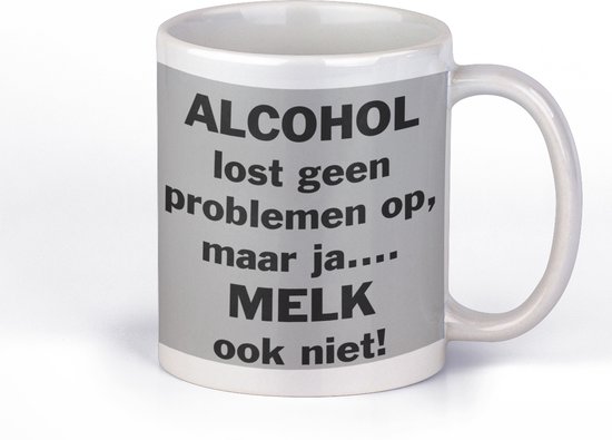 Mok met grappige tekst | Alcohol lost geen problemen op, maar ja melk ook niet |... | bol.com