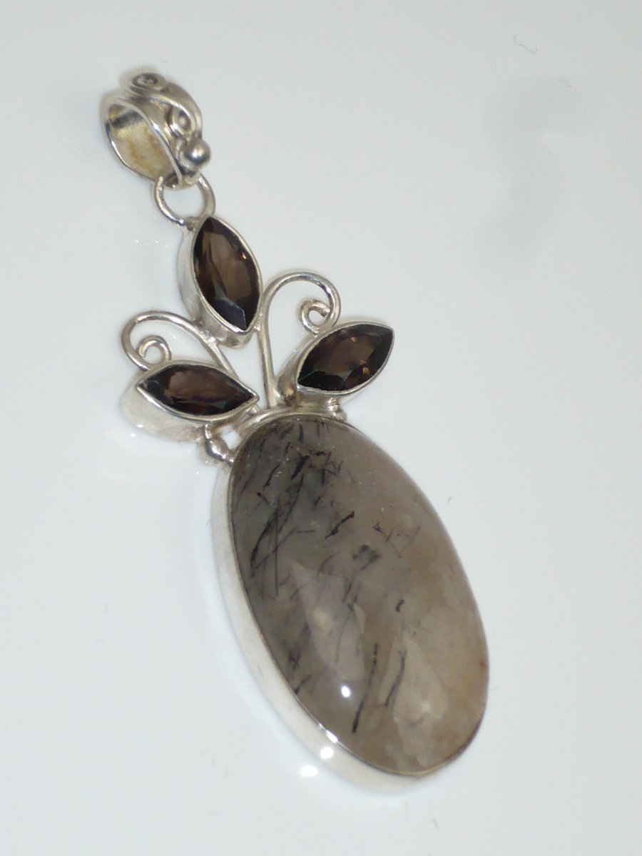 Zilveren hanger met zwart rutiel kwarts - lengte 6,2 cm | bol