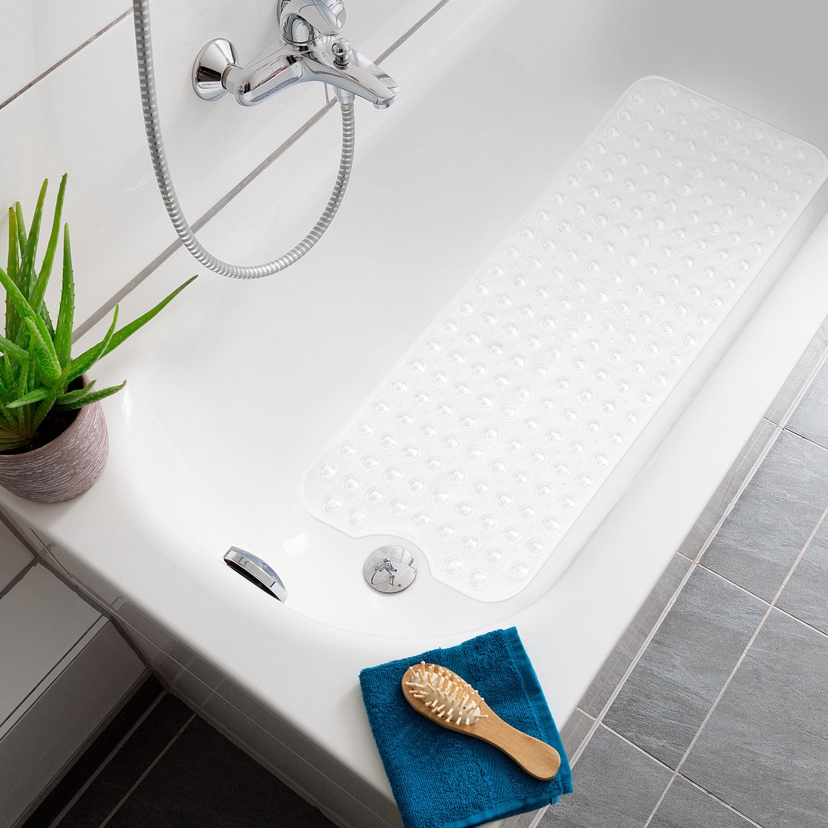 Navaris grote antislipmat met zuignappen - Grote PVC badmat voor het ...