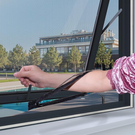 Vliegengaas voor dakramen, met nieuw ritssluitingssysteem ...