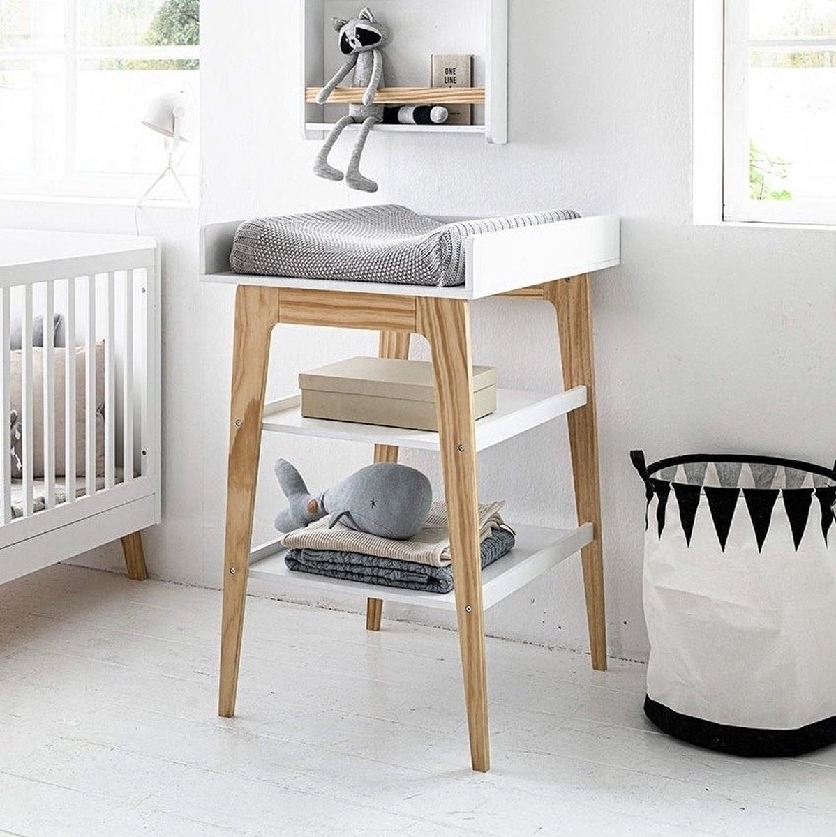 Petite Amélie ® Luiertafel - Verzorgingtafel Baby met Opstaande rand ...