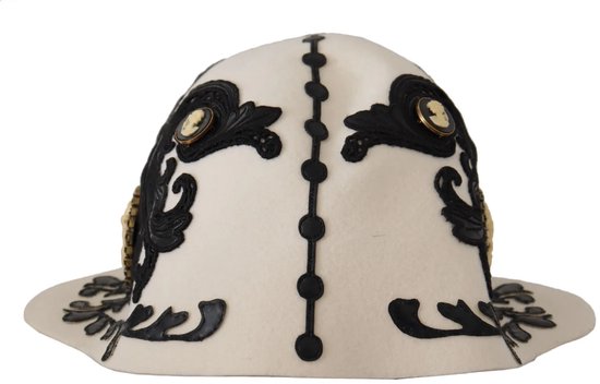 Decorative Hat with Intricate Embellishts and Classic Design Wo | bol