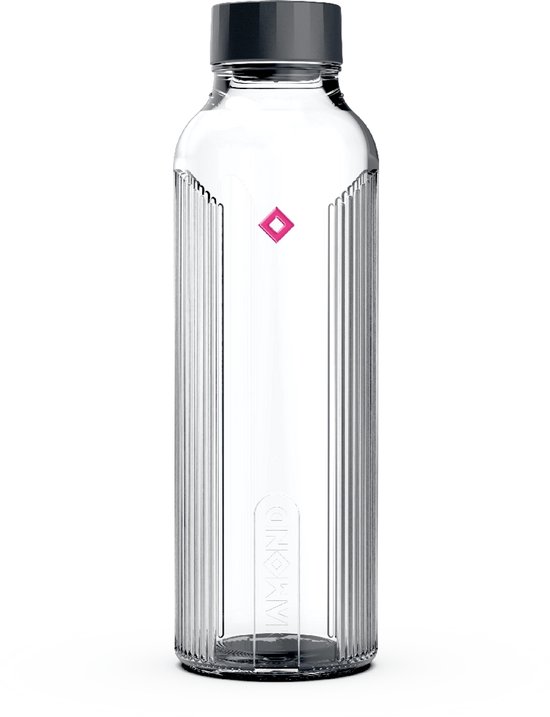 BWT Diamond Glass Bottles | bol