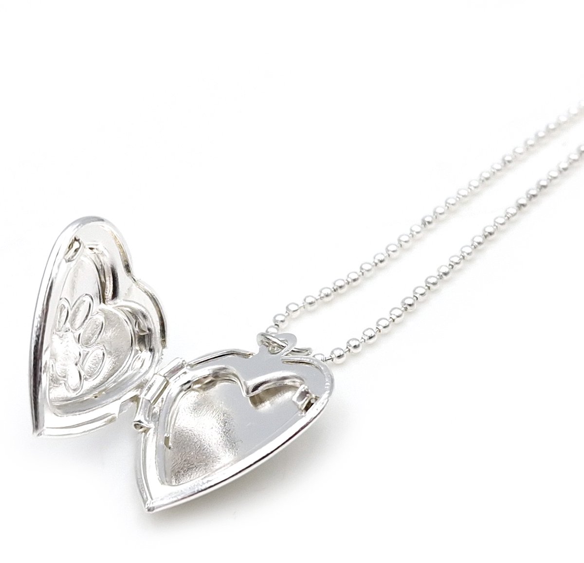 Zilverkleurige kogeltjesketting met gedenkhanger hond foto locker ...