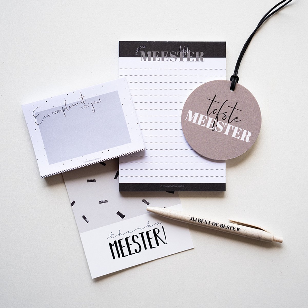 MOODZ design | Notitieblok meester | Meester cadeau | A6 formaat | Juf ...