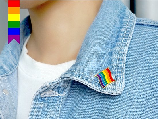 Pride - broche - pin - button - regenboog - vlag - Love is Love Wish ...
