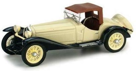 Alfa Romeo 2300 Spider closed 1931 Cream | bol.com