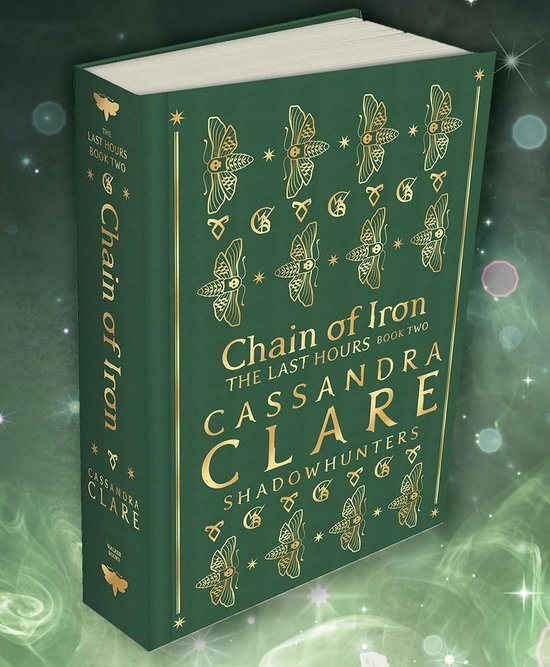 Chain of Iron: Exclusive Edition, Cassandra Clare | 6017403257225 ...