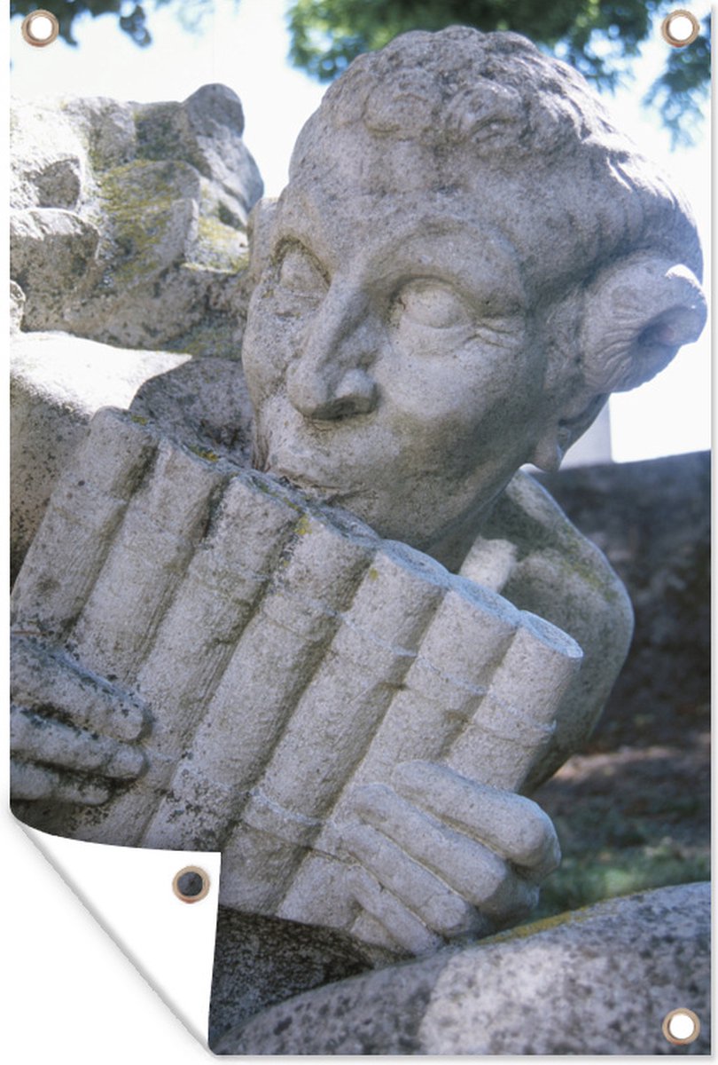 Sculpture en pierre d'un satyre avec une flûte de pan affiche de jardin ...