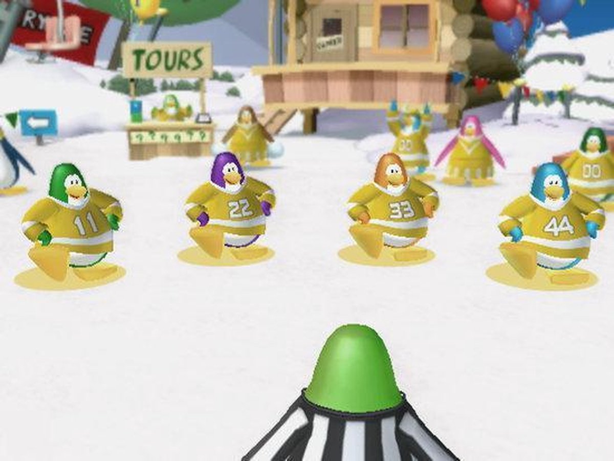Club Penguin, Game Day Wii | Games | bol.com