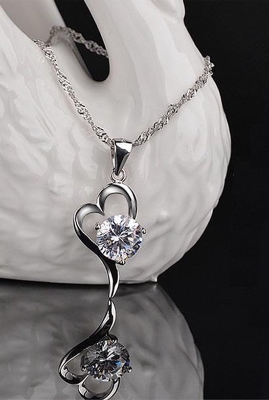Fate Jewellery ketting FJ468 - Hartje - 925 Zilver met Zirkonia kristal - 45cm | bol