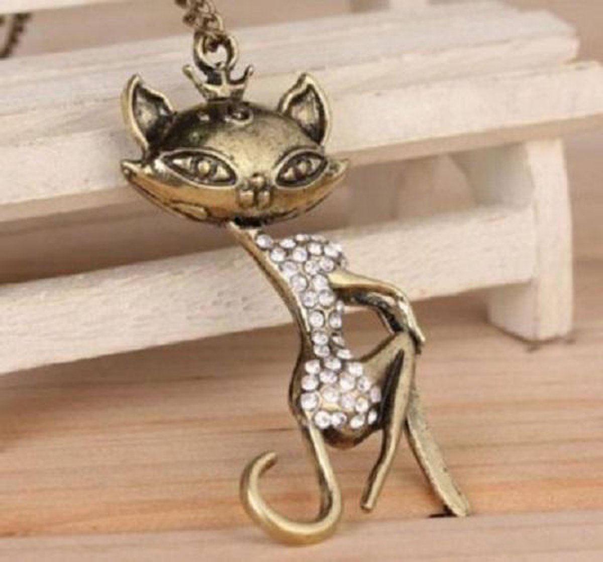 Vintage Kat hanger met crystalletjes | bol.com