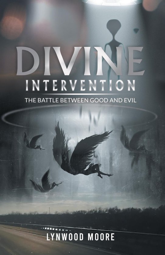 Divine Intervention (ebook), Lynwood Moore | 9781962868044 | Boeken ...