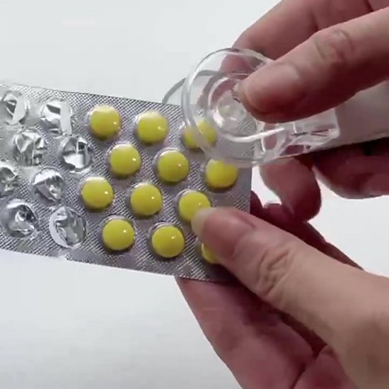 Pillenuitdrukker I Pillen Drukker I Pill Puncher I Pil Taker I Pil ...