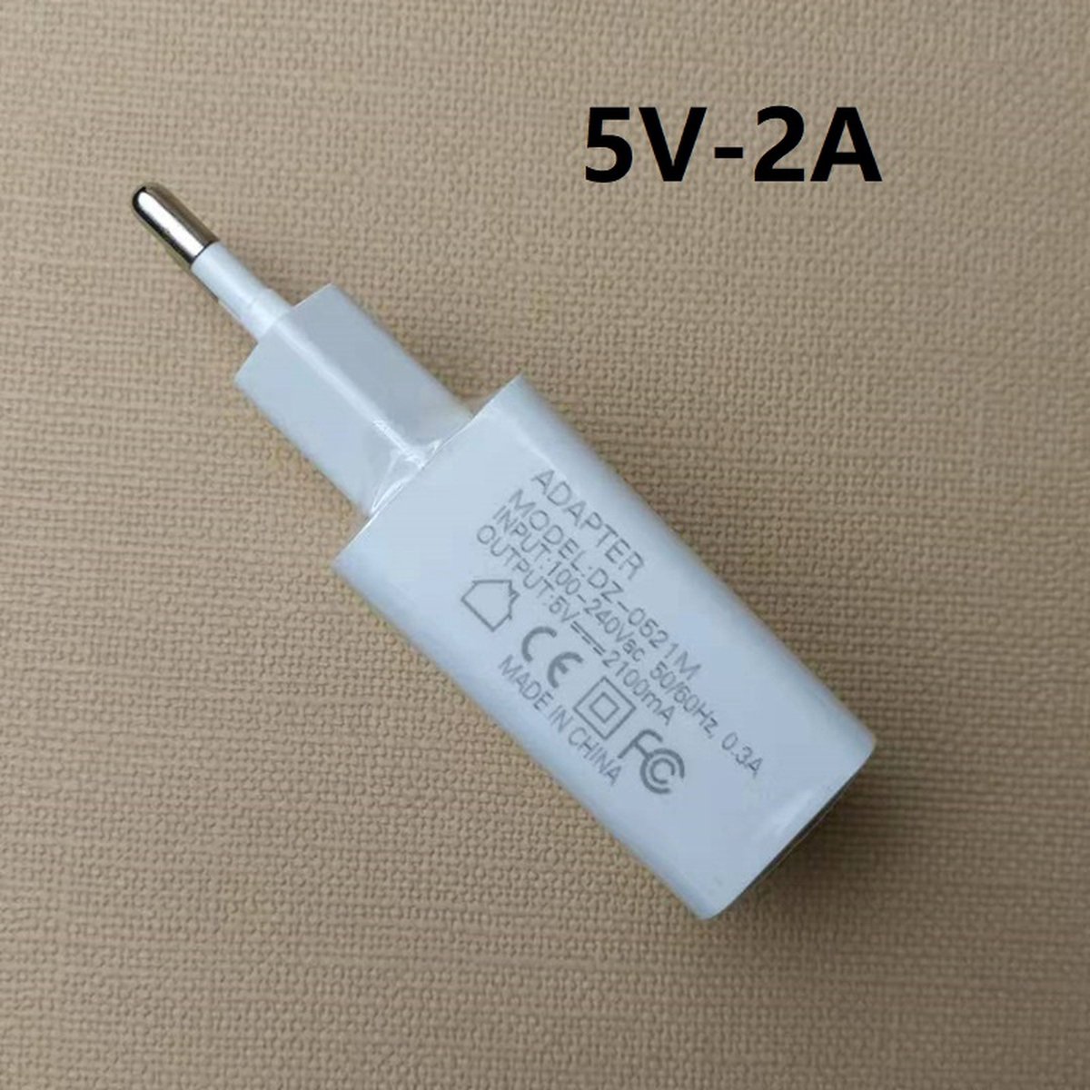 Universal USB adapter - USB stekker - USB lader - Reisstekker - Blokje ...