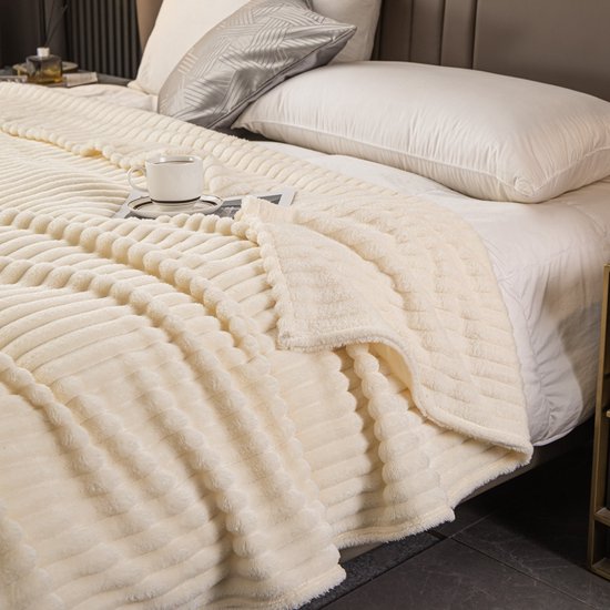 CMJ - Cozy Fleece Deken - Beige - 150 x 200 - Luxe - Plaid - Voor op ...